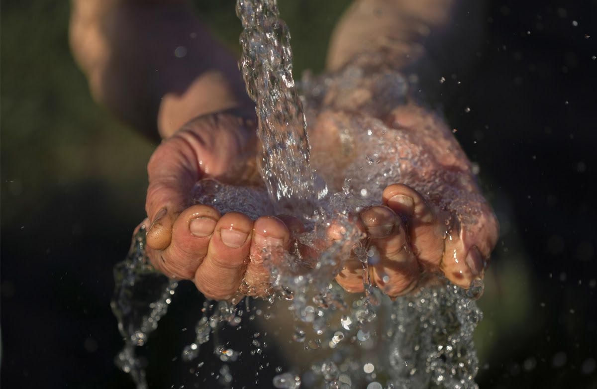 Independent Water Regulator could resolve problems in water